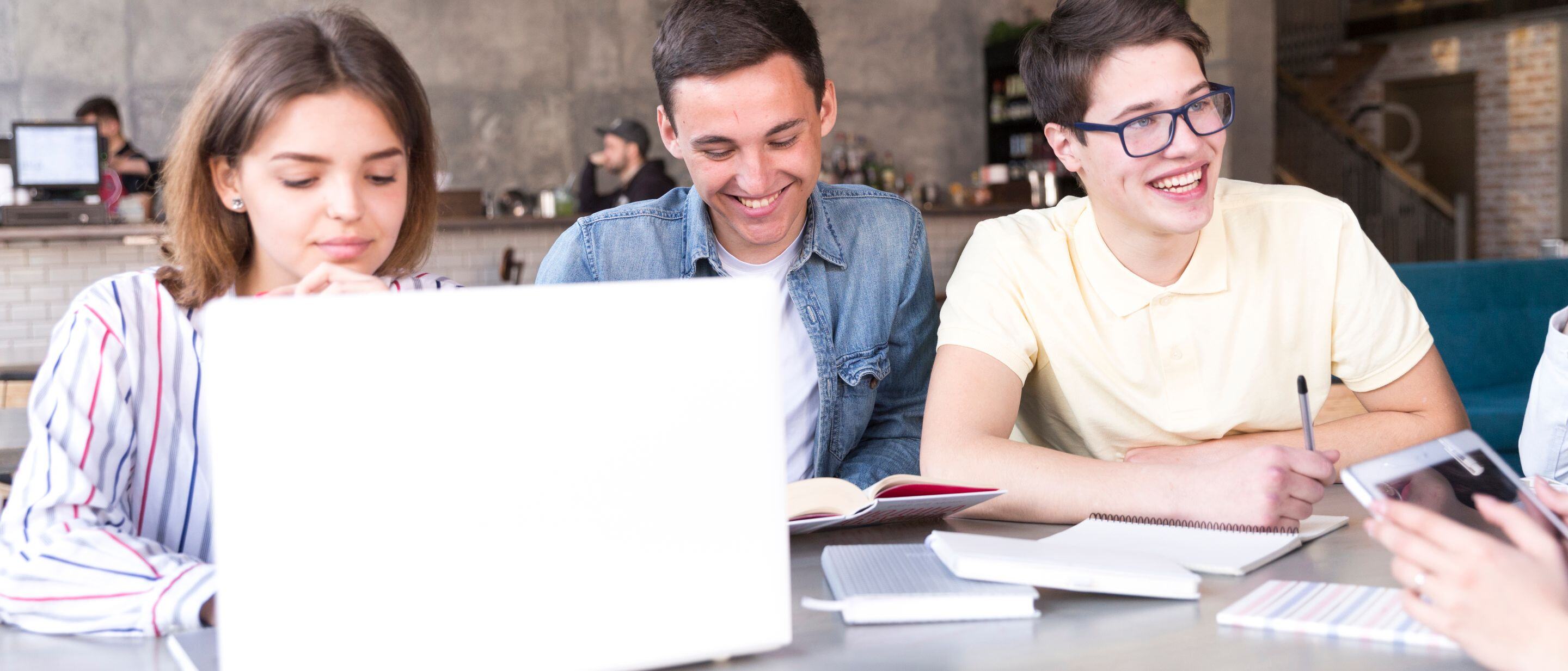 Metodologías de aprendizaje para la aceleración digital universitaria